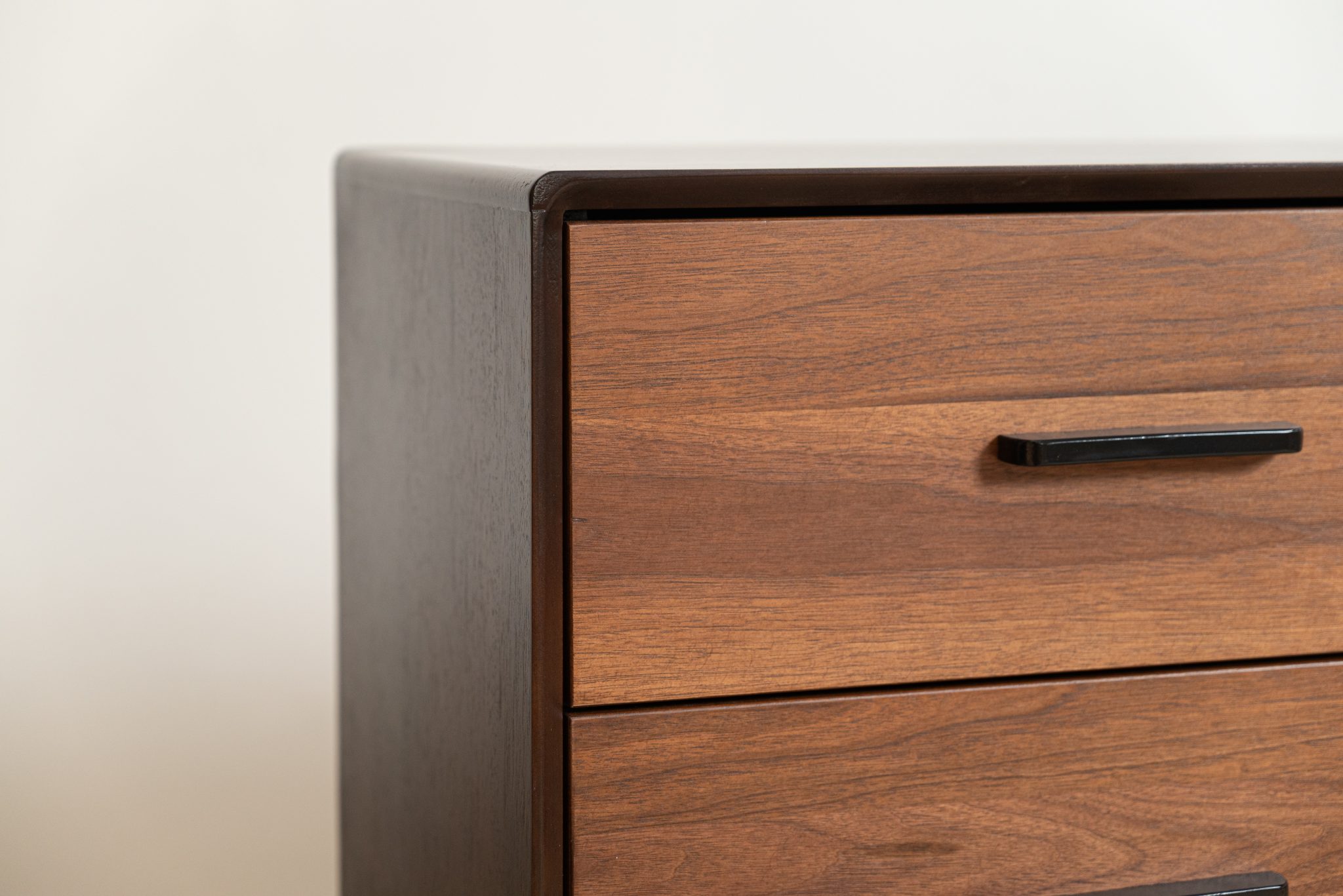 OSUKU SIDEBOARD | OSEN